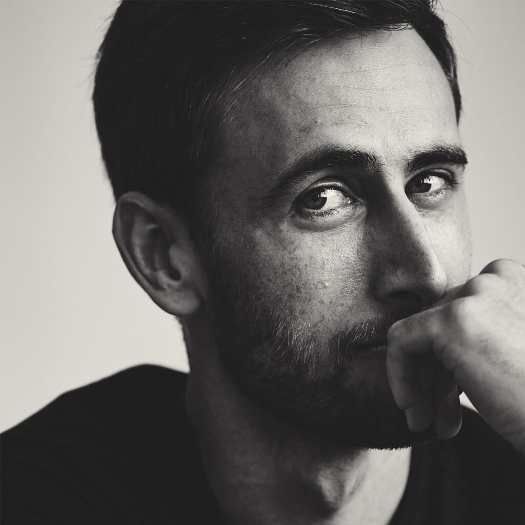 About – Ross Denyer